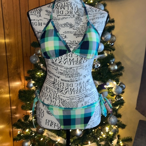 Victoria's Secret | Swim | Victorias Secret String Bikini Size Small ...